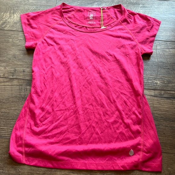 Stio | Tops | Stio Tshirt | Poshmark